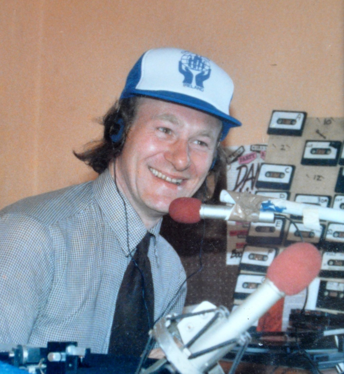 Pop-up community radio: Radio Sandymount - Irish Pirate Radio Audio Archive