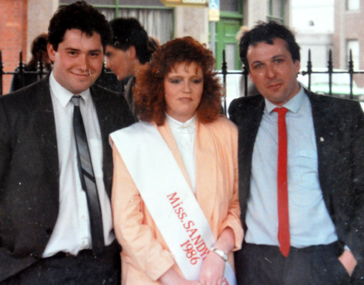 Pop-up community radio: Radio Sandymount - Irish Pirate Radio Audio Archive