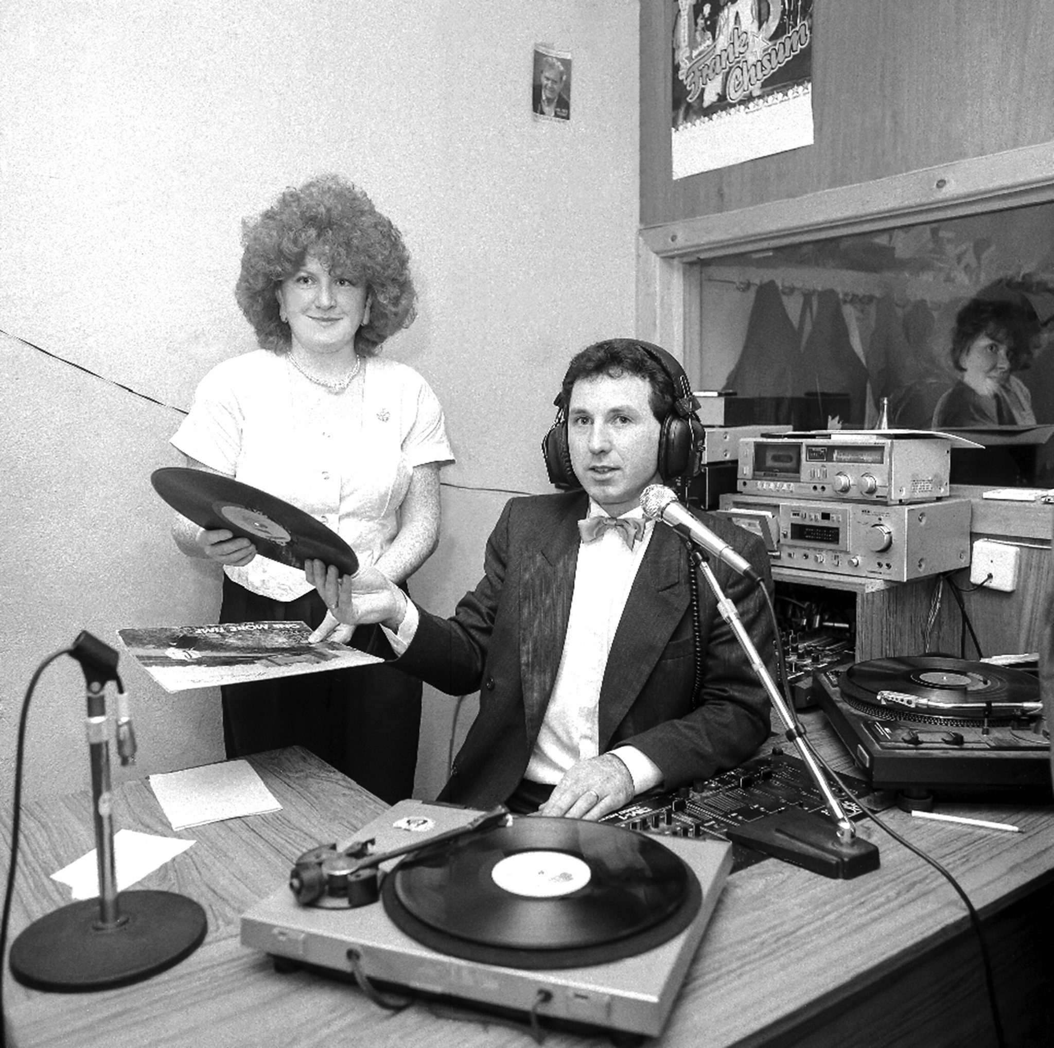 Closedown of Midwest Radio, New Year's Eve 1988 - Irish Pirate Radio ...