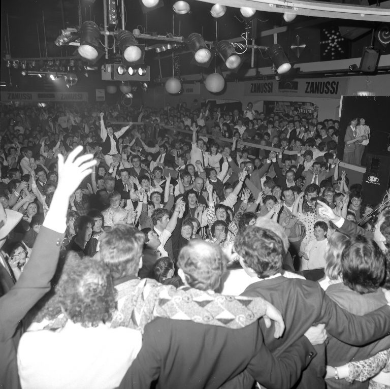 Midwest Radio Archives - Irish Pirate Radio Audio Archive