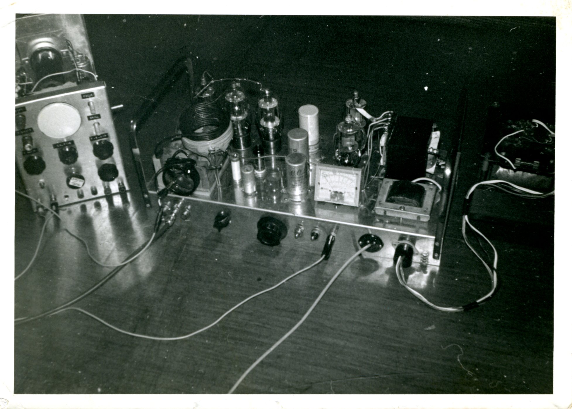 Pirate pioneers: Radio Caroline Dublin from 1970 - Irish Pirate Radio ...