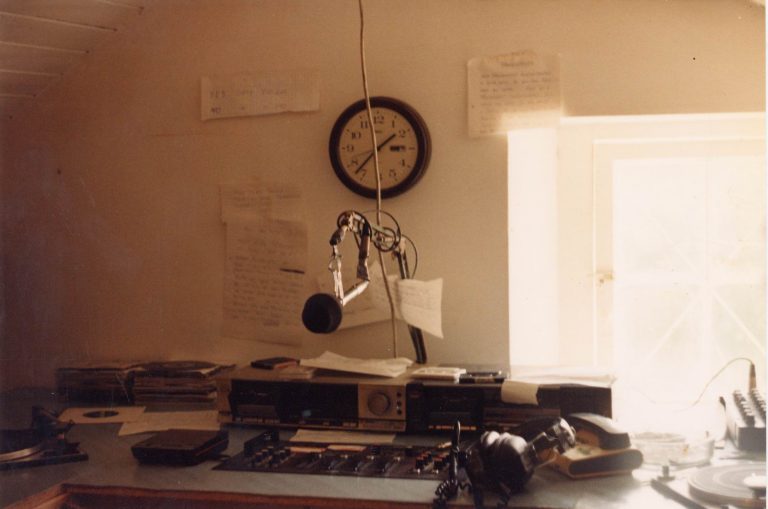 Irish Pirate Radio Audio Archive - Open Free Radio Archive